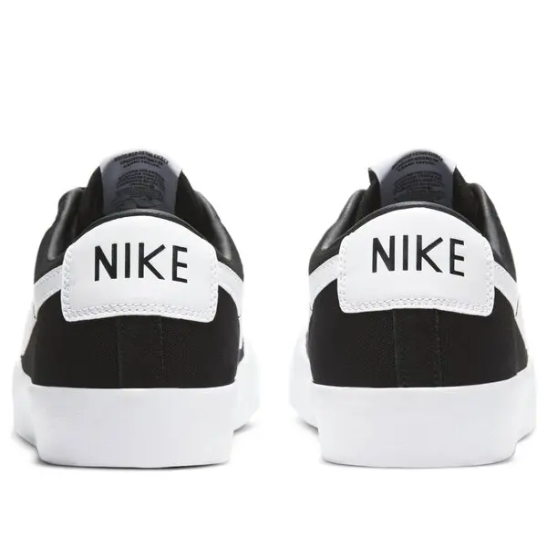 Nike Zoom Blazer Low Pro Gt Sb Sneakers - Black