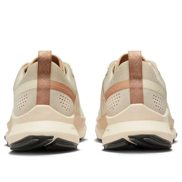 Nike React Pegasus Trail 4 Sneakers - Beige