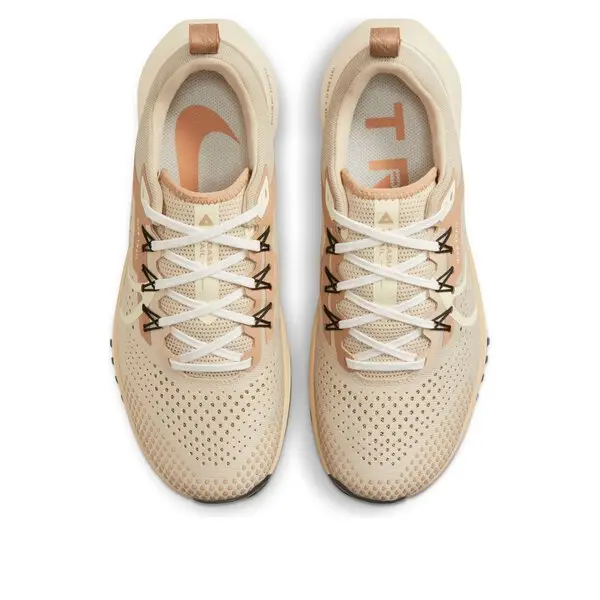 Nike React Pegasus Trail 4 Sneakers - Beige