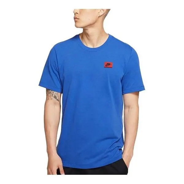Nike T-shirt