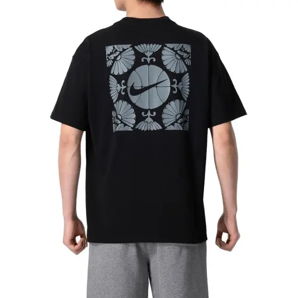 Nike Max90 Basketball Graphic T-shirt