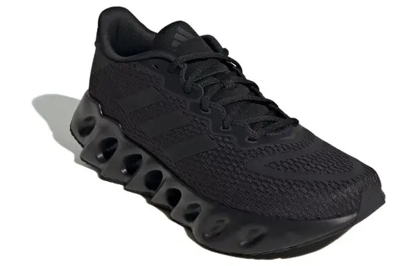 Adidas Switch Run Sneakers - Core Black/carbon
