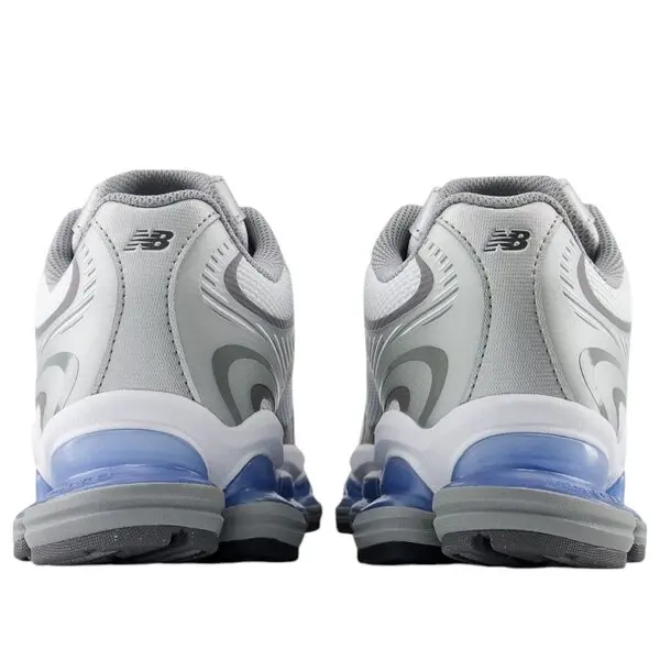 NEW BALANCE Abzorb 2000 Sneakers - White/silver Metallic