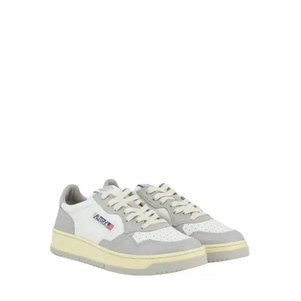 AUTRY Medalist Low Leather Sneakers - Whtie/grey