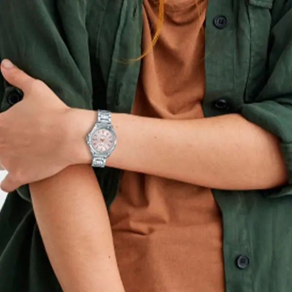 Casio Quartz Analog Watch - Pink