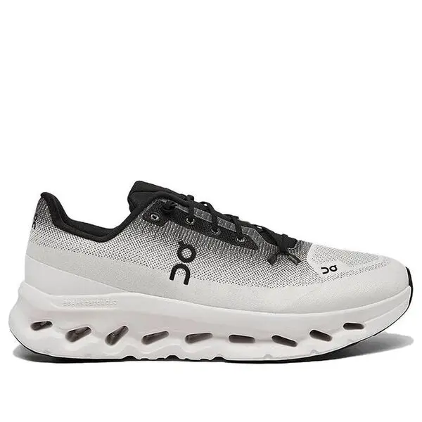 On Cloudtilt Sneakers - White/black