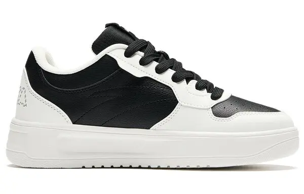 ANTA Skateboarding Series Sneakers