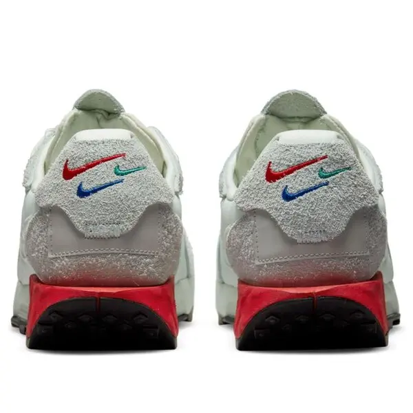 Nike Fontanka Waffle Low Top Sneakers - Grey/green