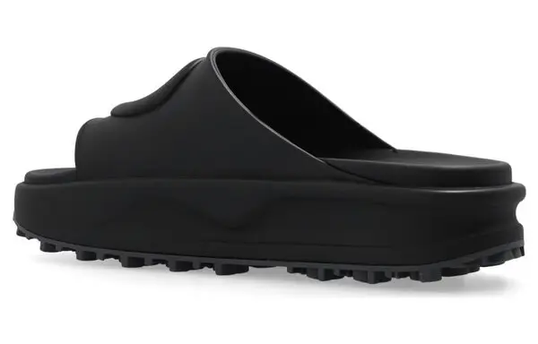Gucci Rubber Interlocking G Slide Sandal - Black