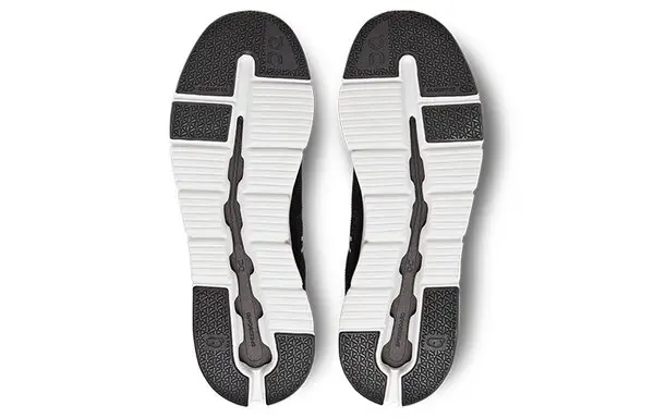On Cloudrift Sneakers - Black/white