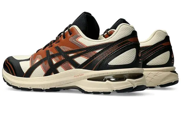 Asics Gel-terrain 'vanilla' Sneakers - Vanilla/black