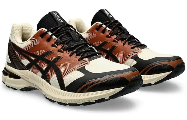 Asics Gel-terrain 'vanilla' Sneakers - Vanilla/black