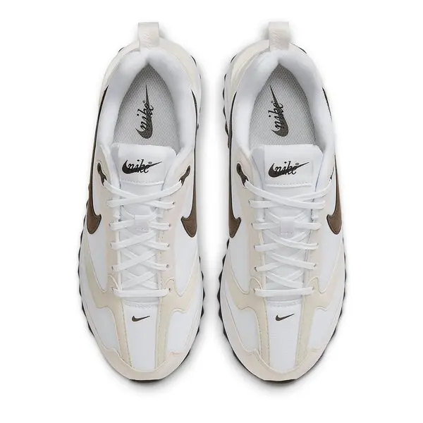 Nike Max Dawn Sneakers - Beige/brown/white