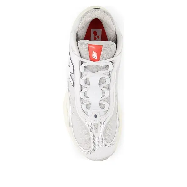 NEW BALANCE Fresh Foam Bb V3 Athletic Sneakers - White/red
