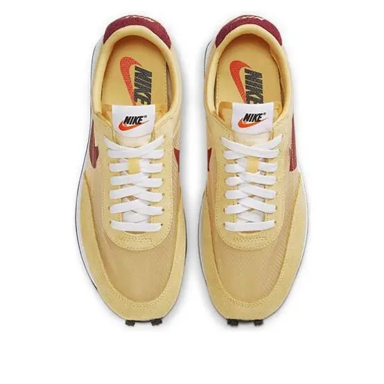 Nike Daybreak Sp "topez Goldtopez Gold - Yellowred