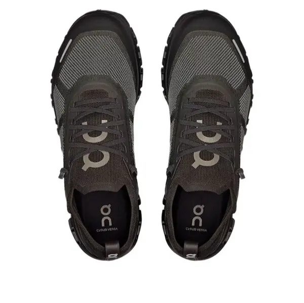 On Cloud 6 Versa Sneakers - Black/eclipse