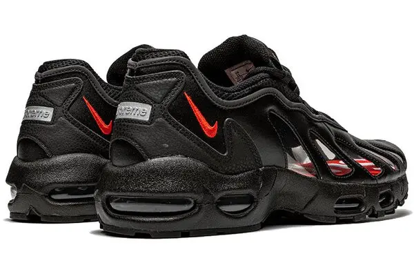 Nike X Supreme Air Max 96 - Black