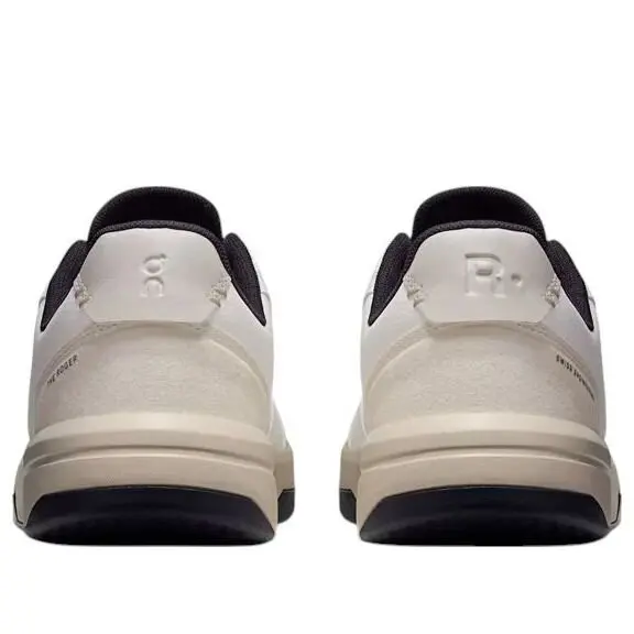 On The Roger Clubhouse Sneakers