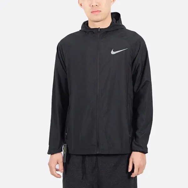 Nike Essential Hooded Windbreaker Jacket