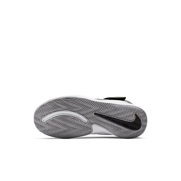 Nike Team Hustle D 9 Flyease High Top Sneakers