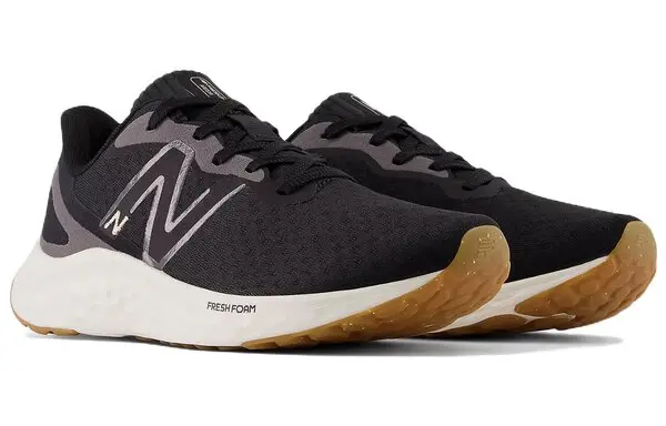NEW BALANCE Fresh Foam Arishi V4 - Black/gray