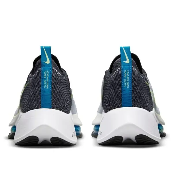 Nike Zoom Tempo Next% Low-top Athletic Sneakers - Grey/black