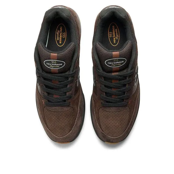 NEW BALANCE 933 Sneakers - Brown/black