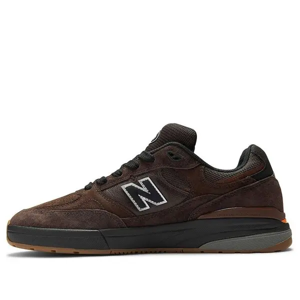 NEW BALANCE 933 Sneakers - Brown/black