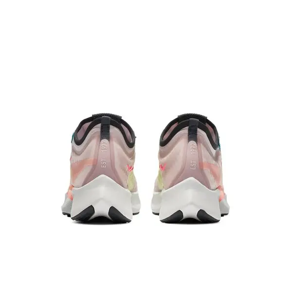 Nike Zoom Fly 3 Premium Sneakers