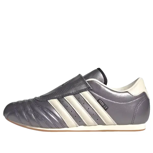 Adidas Taekwondo Sneakers - Core Black/silver Metallic/gum