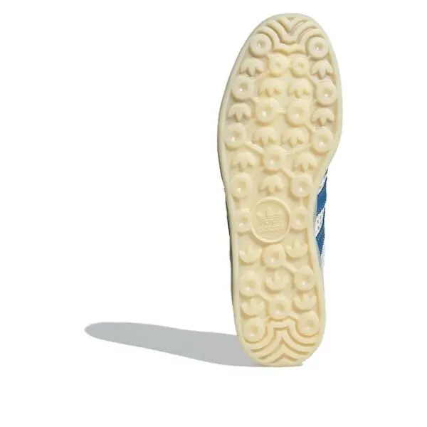 Adidas Gazelle Indoor Sneakers - Off White/focus Blue/warm Vanilla