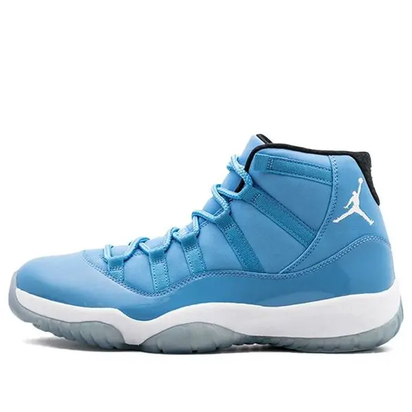 JORDAN Air Retro 'pantone' Sneakers - Blue