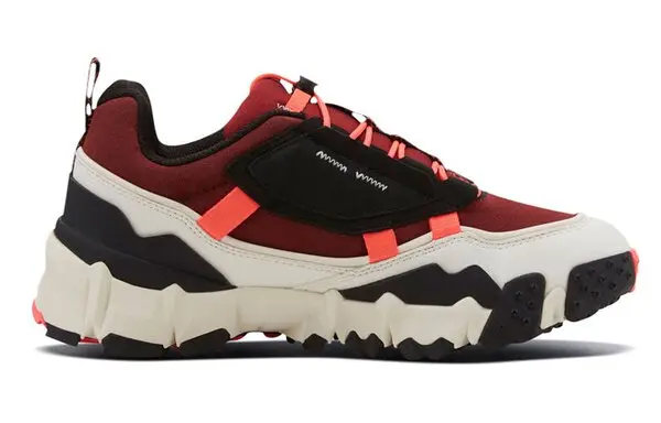 PUMA Trailfox Overland Persian Gulf Sneakers - Black/red