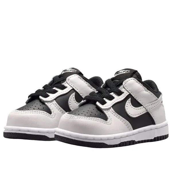 Nike Dunk Low Sneakers - White/black