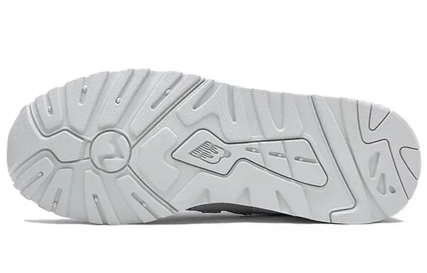NEW BALANCE 999 Retro Sneakers - Silverwhite