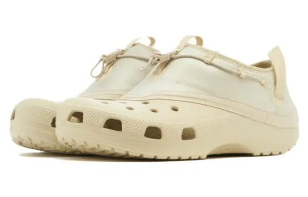 CROCS X Satisfy Classic Clog - Bone