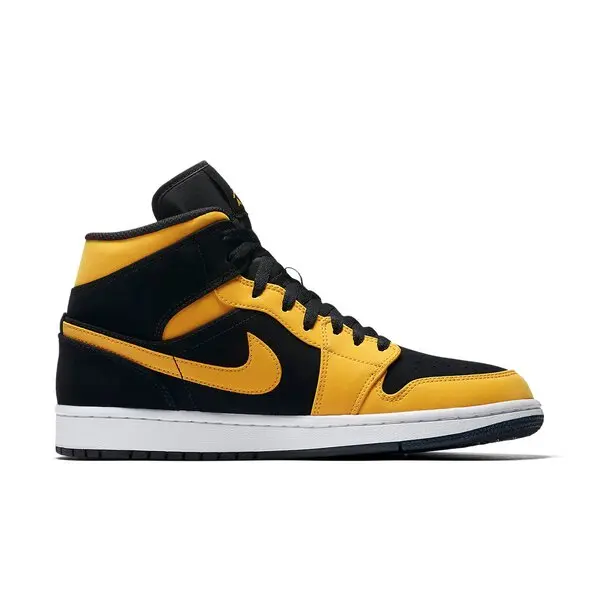 JORDAN 1 Retro Mid Sneakers