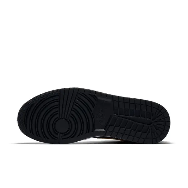 JORDAN 1 Retro Mid Sneakers