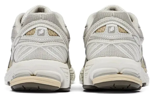 NEW BALANCE 860 V2 'mars' Sneakers - Cream/light Yellow