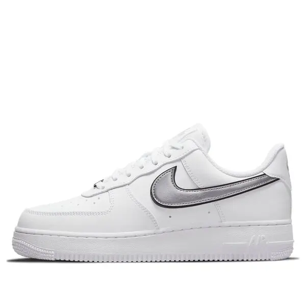 Nike Force 1 '07 Essential Sneakers