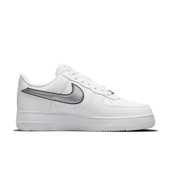 Nike Force 1 '07 Essential Sneakers