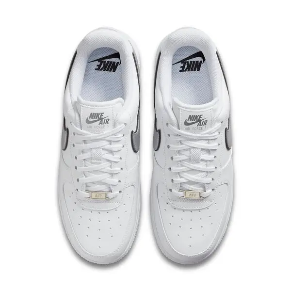 Nike Force 1 '07 Essential Sneakers