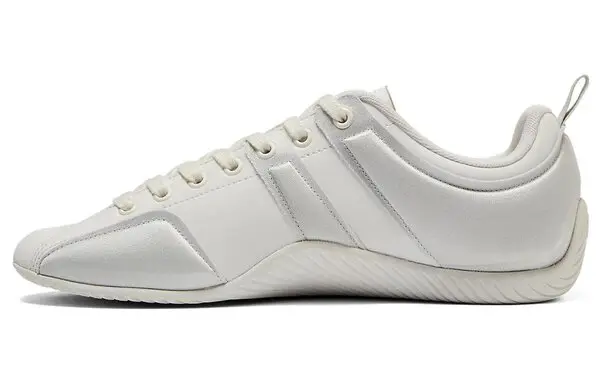 Onitsuka Tiger Sclaw Puff Sneakers - White/glacier Grey