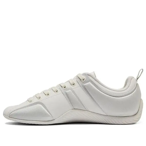 Onitsuka Tiger Sclaw Puff Sneakers