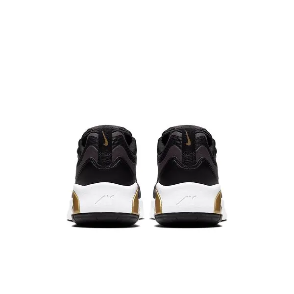 Nike Max 200 Athletic Sneakers - Black
