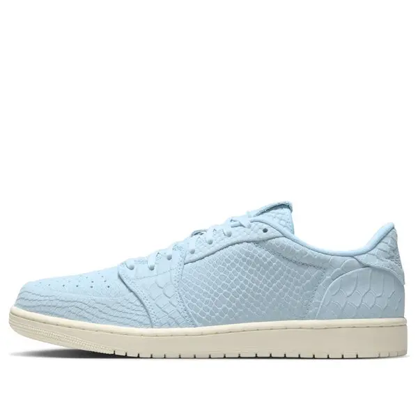 JORDAN 1 Retro Low Ns Sneakers - Ice Blue/white