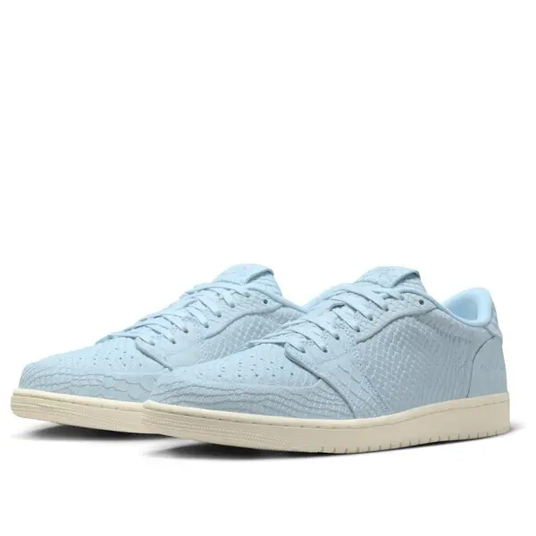 JORDAN 1 Retro Low Ns Sneakers