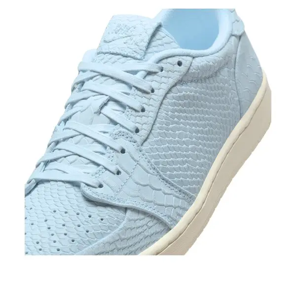 JORDAN 1 Retro Low Ns Sneakers