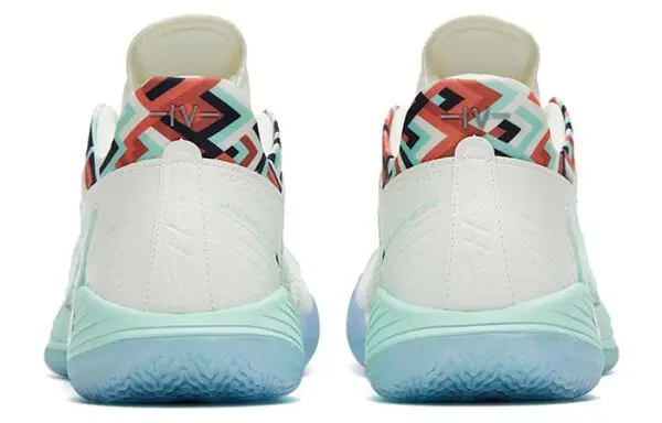 ANTA Light Crazy Up 4 'dragon Head' Athletic Sneakers - White/green
