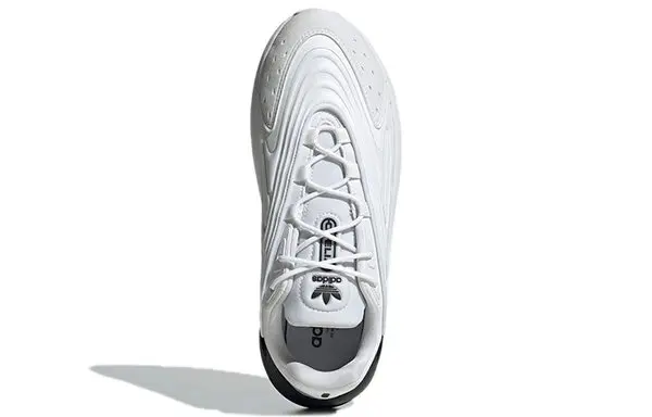 Adidas Ozelia Sneakers - White/black